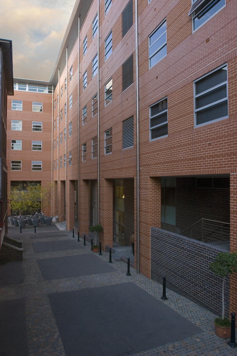 TAFE Ultimo – Woolacotts